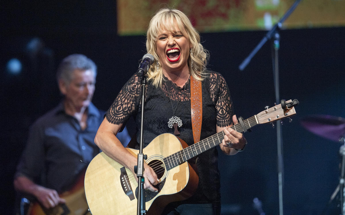 Beccy Cole - Tamworth Regional Gallery